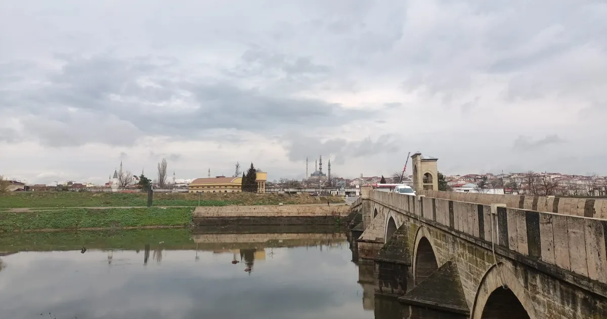 Tarihi köprülerde tek yön uygulaması - Batı Ekspres